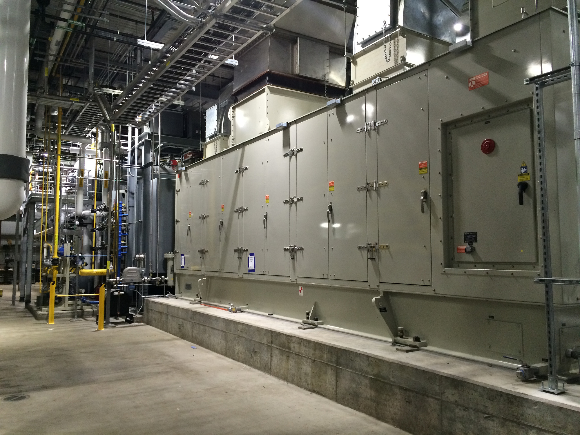 Hollingsworth and Vose - PIDC Construction • MA